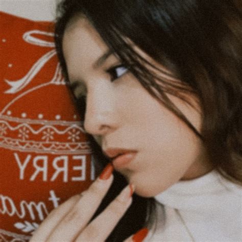 Hellen Rodríguez Youtube