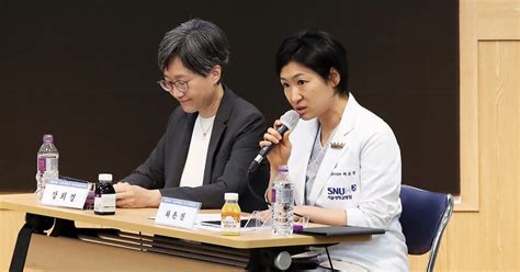 의료계 입장 설명하는 하은진 비대위원