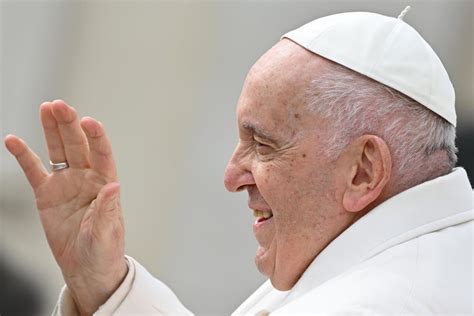 Papa Franjo U Subotu Napušta Bolnicu Tportal