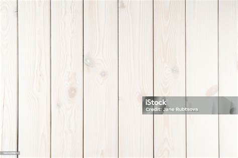 흰색 줄무늬 판자 디자인과 장식을 위한 나무 판자 벽 배경 빈 공간 텍스트를 위한 장소입니다 가벼운 경재 소재 마루판의 수직 행 나무 질감 천연 나무 0명에 대한 스톡 사진