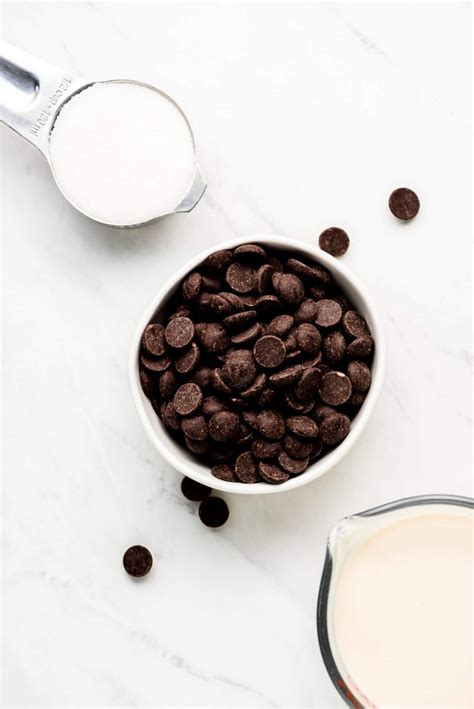 3 Ingredient Hot Fudge Sauce Garnish And Glaze