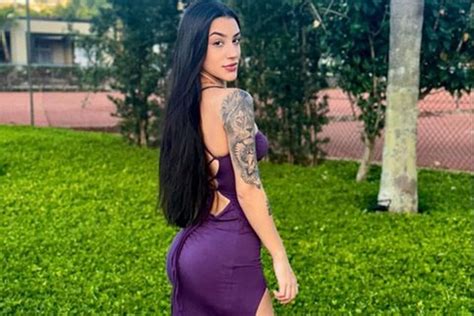 Bia Miranda Debocha De Jenny Em A Fazenda 15 Fez Um Vtzinho” Metrópoles