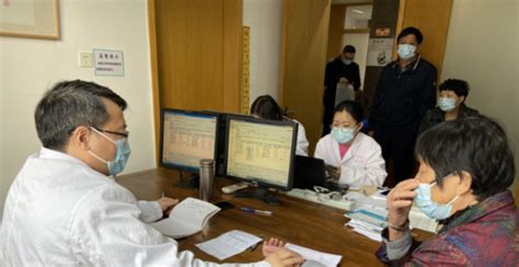 24岁确诊这种“不死的癌症”，34岁成功升级做了妈妈，“谢谢这位仁医，我现在和正常人没什么区别！”腾讯新闻
