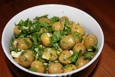 Gourmandises Cie Olives aux anchois et à la coriandre