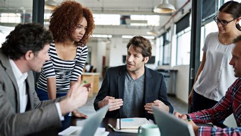 How Unconscious Bias Examples Help HR Improve Workplaces Betterworks