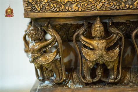 រូបសំណាក់សម្តេចព្រះអគ្គមហាសង្ឃរាជាធិបតី កិត្តិឧទ្ទេសបណ្ឌិត ទេព វង្ស សម្ដេចព្រះមហាសង្ឃរាជ