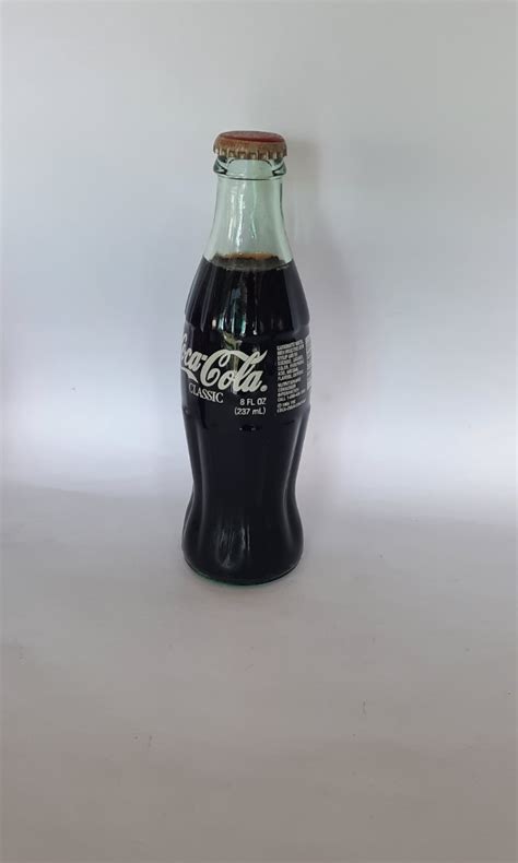 Coke Classic 237ml Hobbies And Toys Memorabilia And Collectibles Vintage