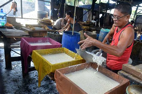Perajin Tahu Dan Tempe Meminta Pemerintah Memperpanjang Program Subsidi