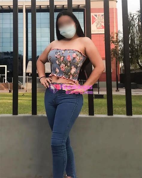 Una Chica Muy Erótica Y Ardiente Que Te Cautivará En El Británico