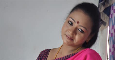 Mallu Aunty Shakeela Hot In Saree And Churidar From Tamil Movie