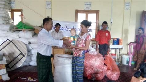 Dvb ရခိုင် စစ်ရှောင်များအတွက် စားနပ်ရိက္ခာများ ဒေါ်ခင်ကြည်ဖောင်ဒေးရှင်း လှူဒါန်း