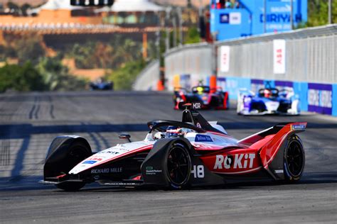 ROKiT Venturi Racing encore des points en Course 2 à Ad Diriyah