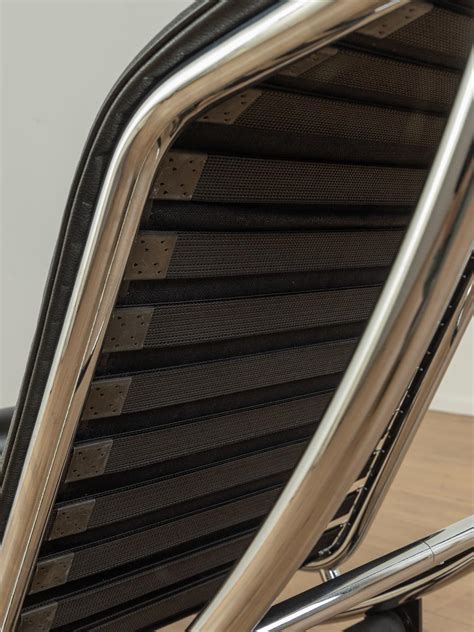 Le Corbusier Lc 4 Chaise Longue For Cassina 1920s For Sale At 1stdibs