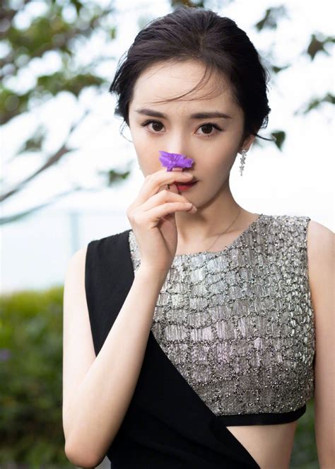 一组杨幂优雅身姿性感图片 儿童画简笔画图片 哇图网