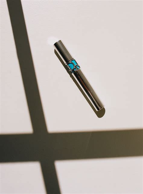 Michelle Monaghans 30 Year Lotion Free Streak Is Over Into The Gloss