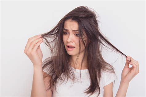 5 Ways To Fix Greasy Hair Advanced Bioderma