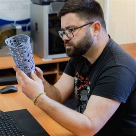 Ветеранів запрошують на безоплатний курс з 3d моделювання у сфері протезування як податися