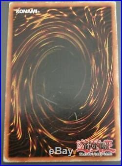 Yu Gi Oh Dark Duel Stories Blue Eyes White Dragon DDS 001 Promo Card
