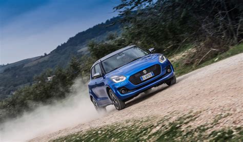 Suzuki Swift 12 Hybrid Top 4wd Allgrip Foto
