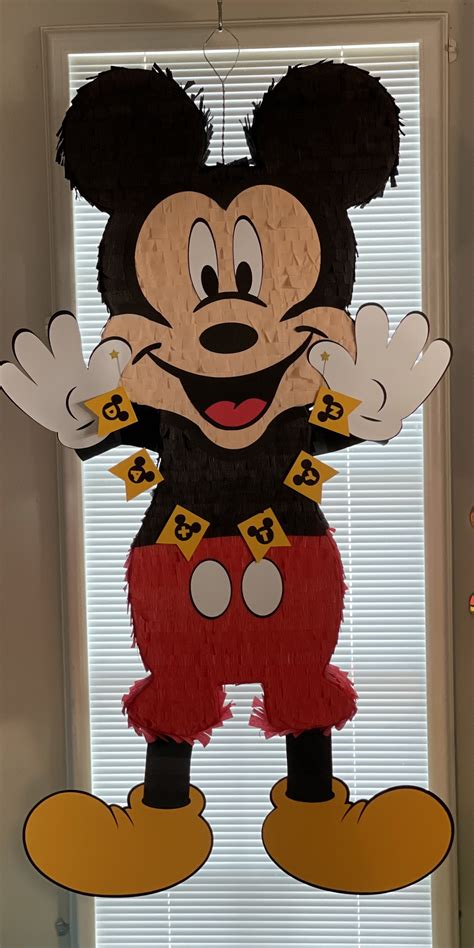 Custom Made Piñatas By Mcmom
