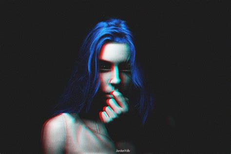 Обои на рабочий стол Демоническая девушка с длинными синими волосами в полумраке By Jordanvdb