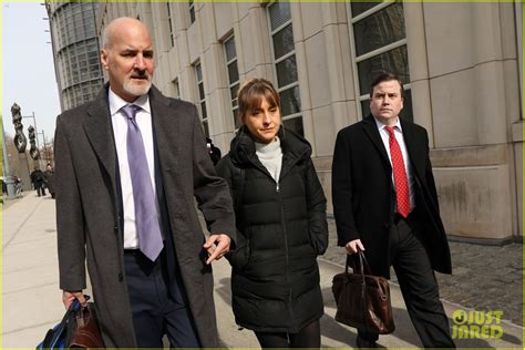 Smallvilles Allison Mack Pleads Guilty In Nxivm Sex Cult Case Photo