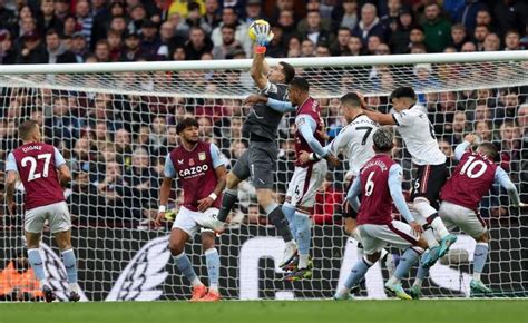 Aston Villa Vs Man United Highlights Aston Villa Stun Manchester