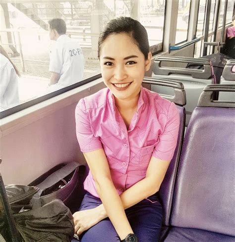 หยาดเหงื่อเพื่อลูกสบาย พลอย พลอยพรรณ หลังหย่า ปีเตอร์ ล่าสุด