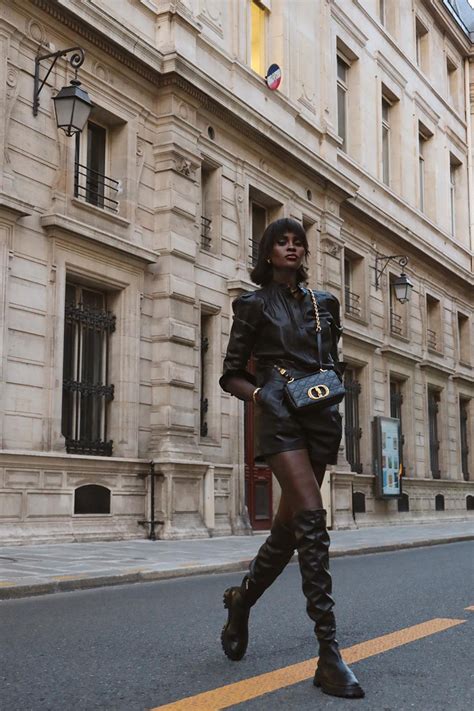 10 Trendy Womens Outfits With Boots For Your Next Fashion Statement
