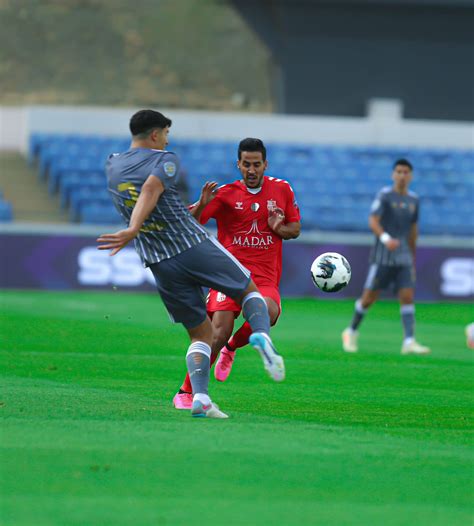موسيماني يقود الوحدة الإماراتي إلى ربع نهائي البطولة العربية