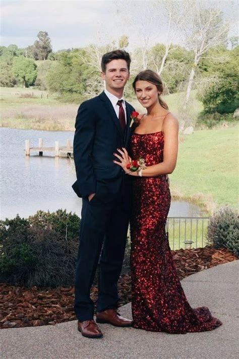 Sexy Mermaid Sequins Burgundy Long Prom Dresses Cheap Evening Dresses