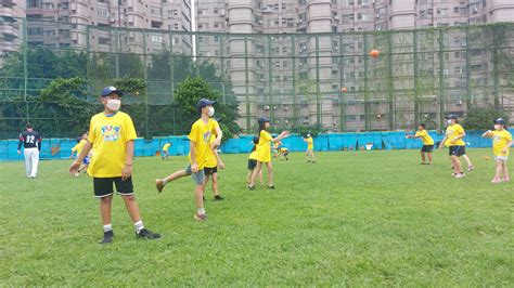 台電棒球fun電營國手指導 一報名秒殺400多位孩童參與