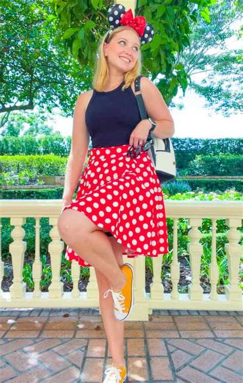 10 Ways To Dress Like Minnie Mouse Allearsnet