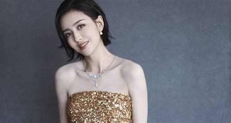 长得漂亮会跳舞，离婚后事业依旧蒸蒸日上，40的重生很精彩佟丽娅陈思诚时候