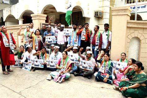 Mumbai Nationalist Congress Party Workers Stage A Protest