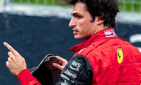 Sainz Giro pulito fino all ultima curva poi ecco cosa è successo