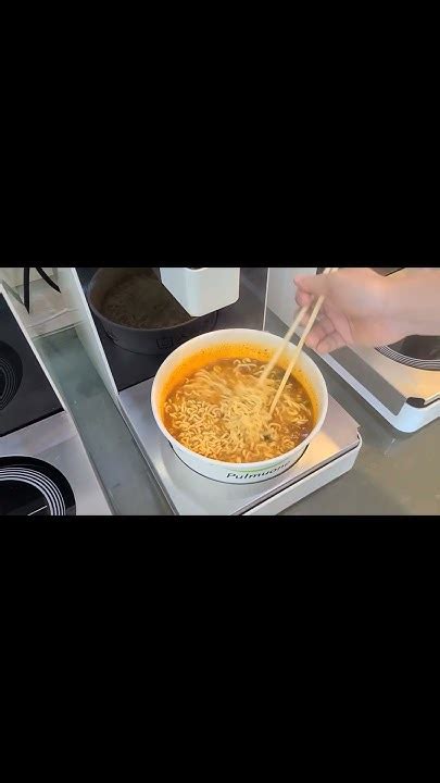 산 위에서 먹는 라면 ㄷㄷ 아는 맛의 무서움 Youtube