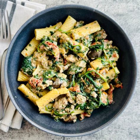 Italian Sausage And Spinach Rigatoni Eatflavorly
