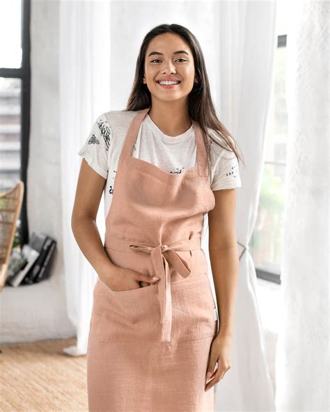Linen Bib Apron In Peach Magiclinen