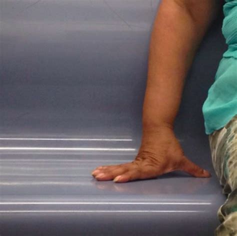 The Urban Lens Hannah La Follette Ryan On Her Viral Instagram Account Subway Hands Sqft