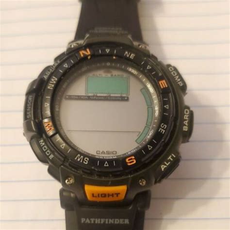 Mens Casio Pathfinder 2271 Pag 40 Alti Barometer Triple Sensor Compass