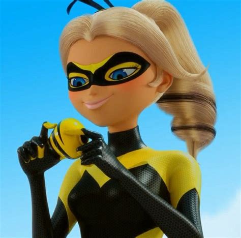 Chloe Queen Bee Miraculous