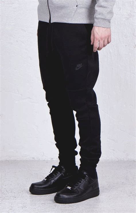 How To Wear Air Force Ones With Jeans Af1s Work Great With Black