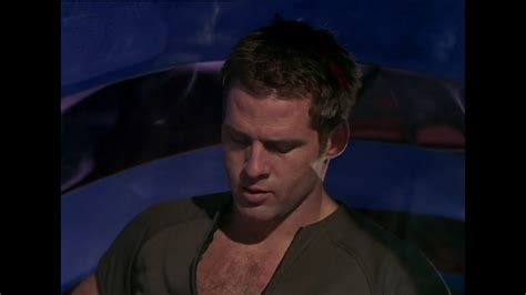 Auscaps Ben Browder Shirtless In Farscape 3 13 Scratch N Sniff