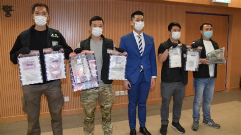 黃大仙上邨公屋單位搗毒品倉 起出1 3公斤冰毒巿值90萬 星島日報