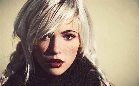 Face Makeup Style Creativity Skill Wallpaper Coolwallpapersme