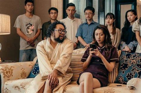 《暴走财神4》上映，躺平青年爆笑逆袭，孙越变身财神天庭吃瓜