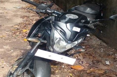 සැකසහිත යතුරුපැදියක් Stf භාරයට