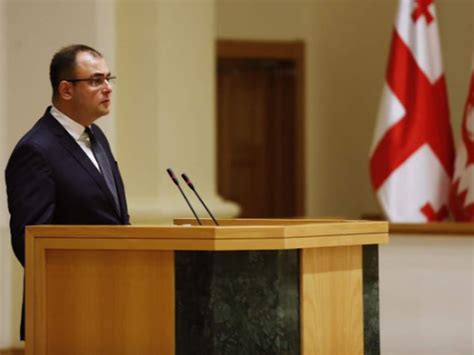 “მიწის სისტემური რეგისტრაციის რეფორმის ფარგლებში 1000 მდე სამუშაო