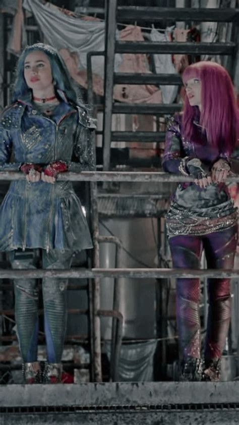 Mal And Evie Mal And Evie Decendants Disney Descendants